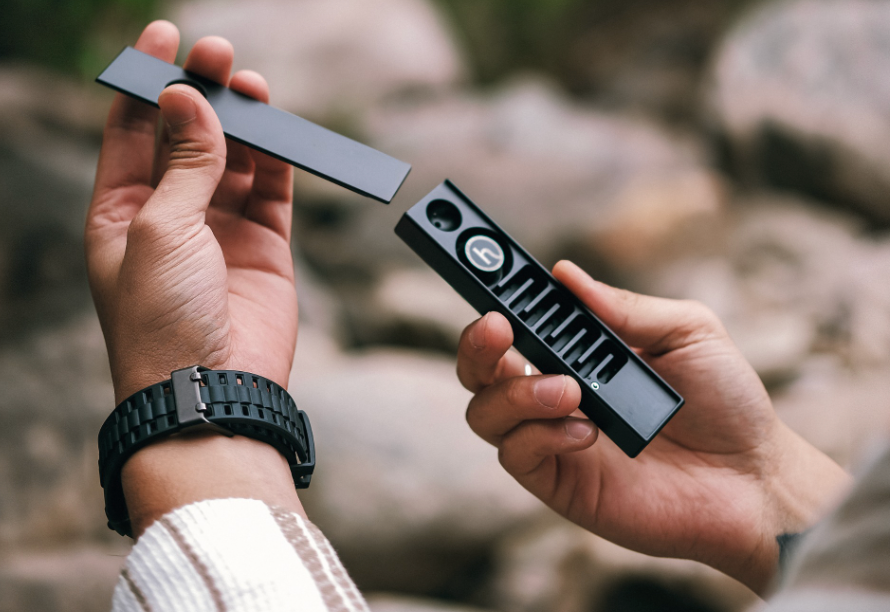 Best Stealth Pipes For Weed Smoking – Honest