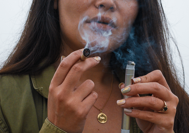 How To Light a Joint the Right Way (Yes, There’s A Wrong Way) – Honest