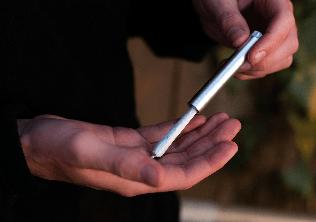 The Doob Tube: Never Waste A Joint Again – Honest